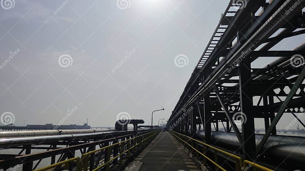 Jetty Construction with Piperack Stock Photo - Image of jetty, piperack ...