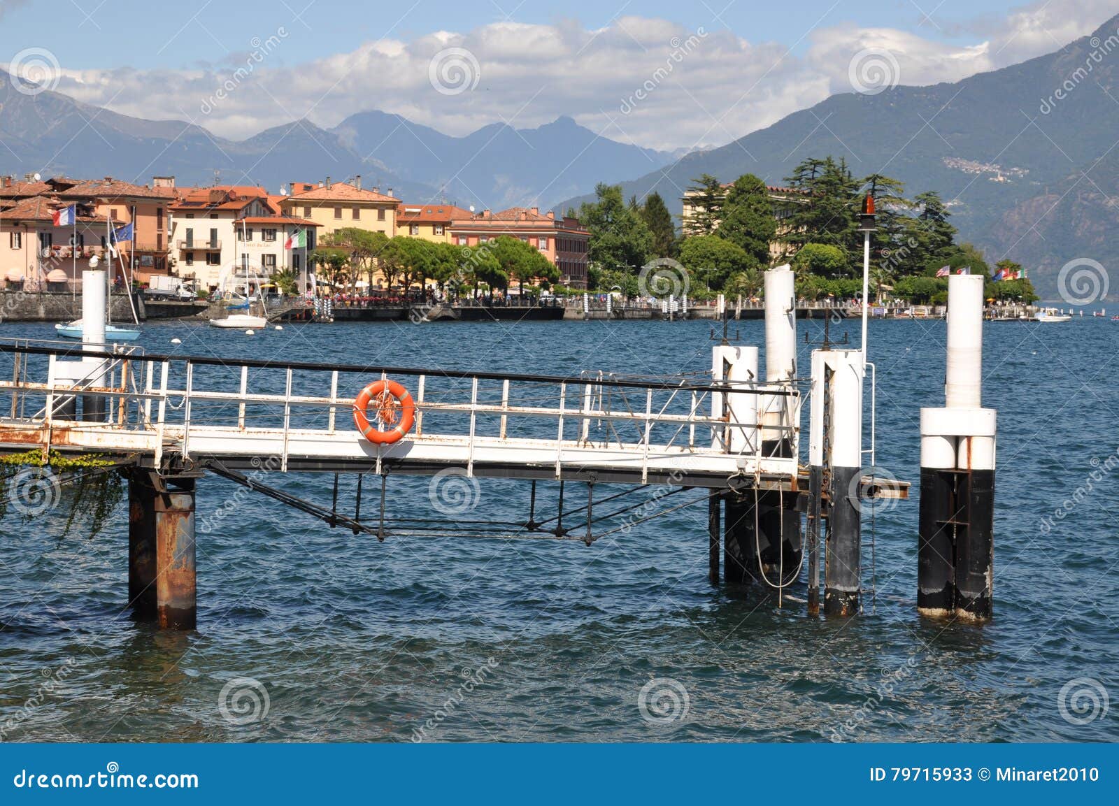 Jetty on lake Como stock image. Image of reflection, romantic - 79715933