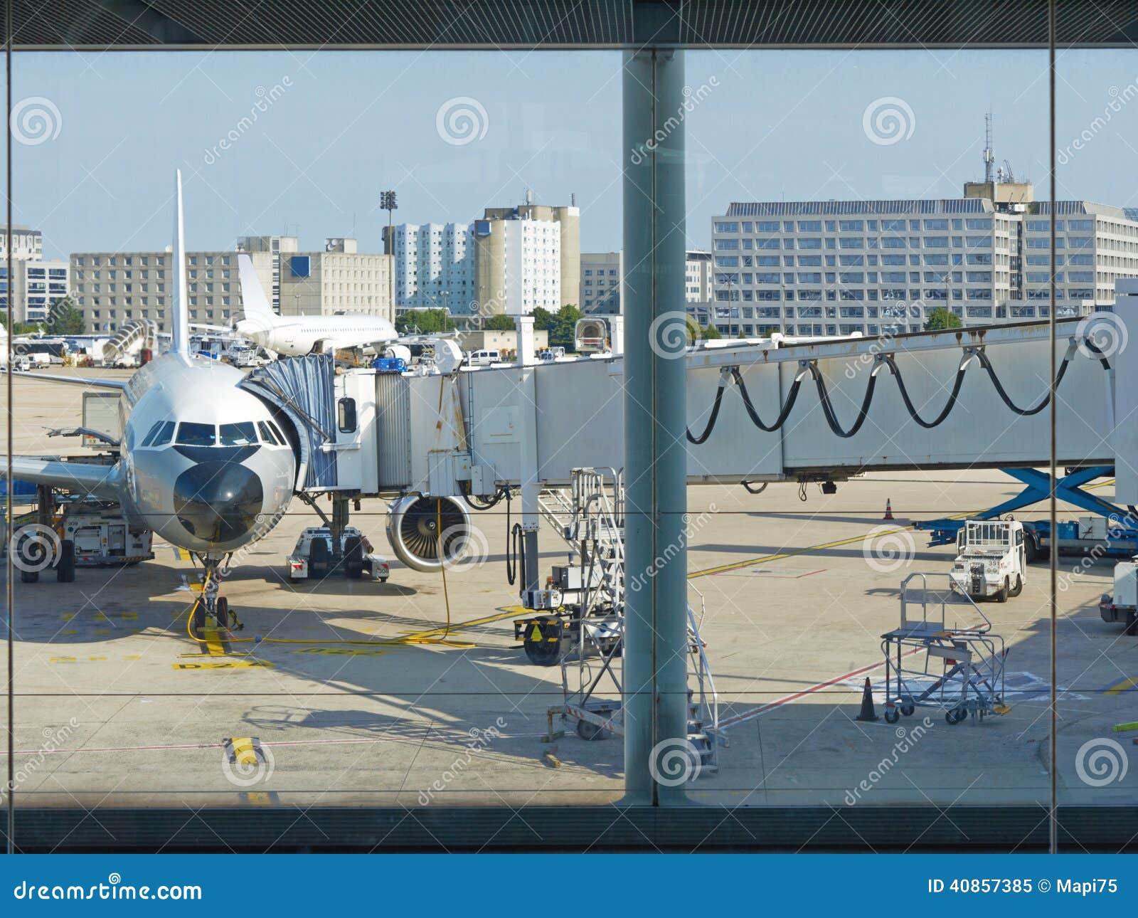 Jetway, Bridge for Passengers Stock Image - Image of passenger, tourism ...