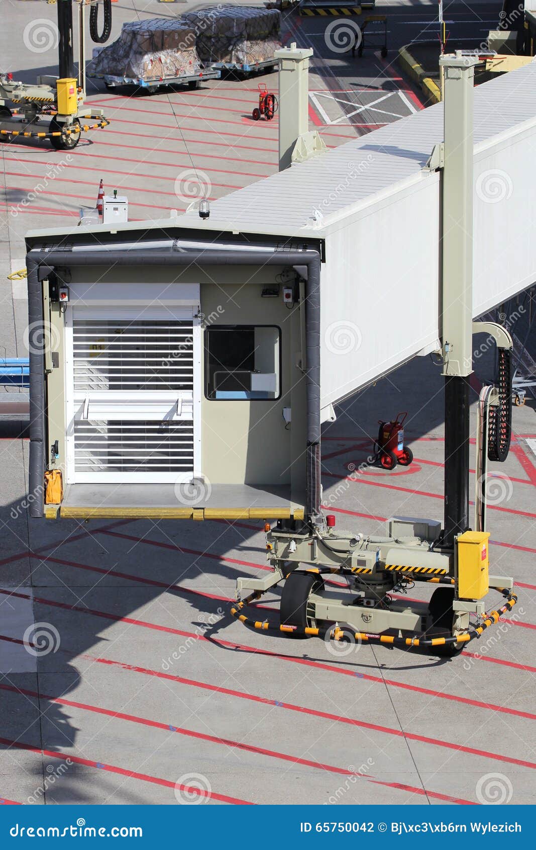 Jetway stock photo. Image of aviation, position, gate - 65750042