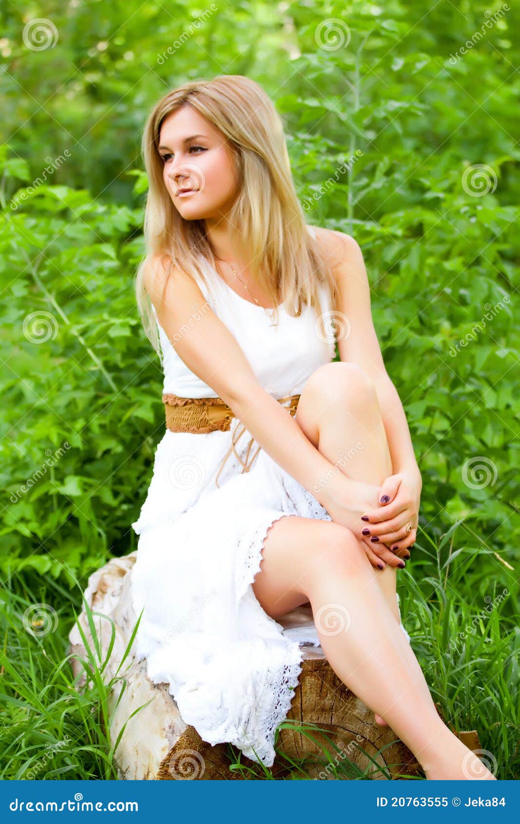 Jeune Fille Mignonne Image Stock Image Du Cheveu Fille 20763555