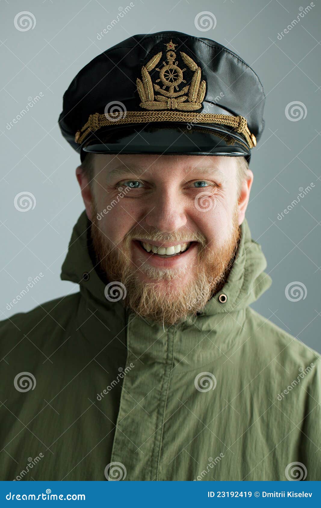 Jeune marin barbu image stock. Image du homme, plongeur - 23192419