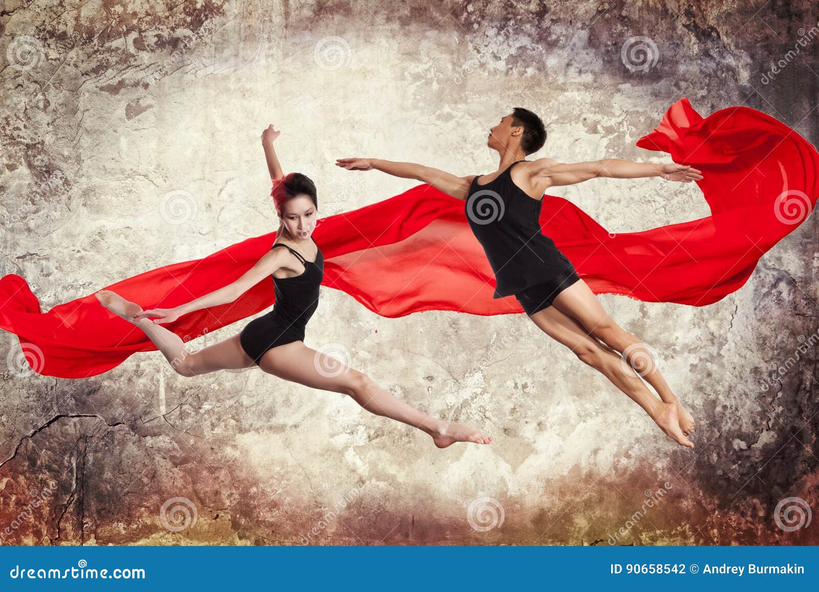 Jeunes Couples Des Danseurs Classiques Modernes Photo stock - Image du ...