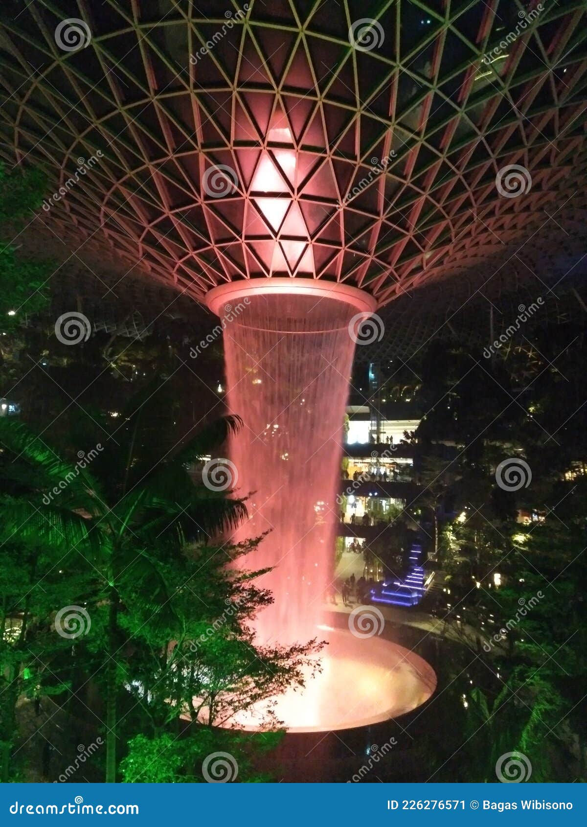 Jewel Waterfall editorial photo. Image of view, airport - 226276571