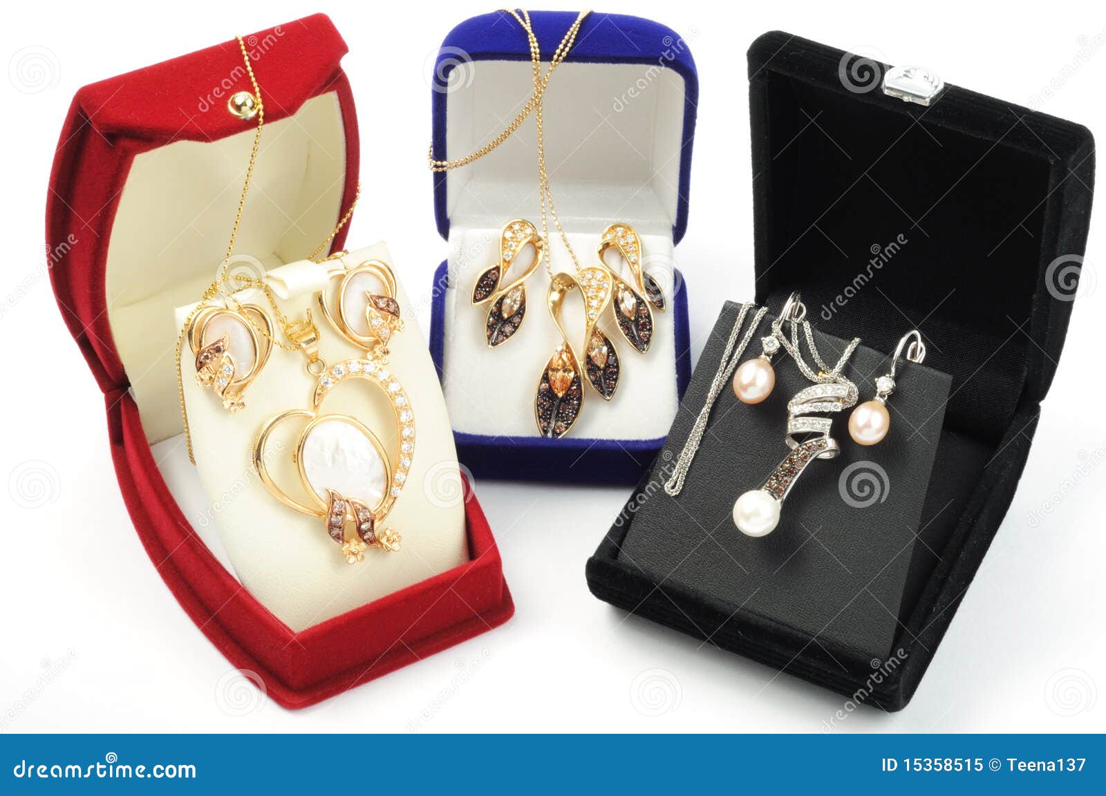 Jewelry gold sets stock image. Image of jewel, girl, beautiful - 15358515