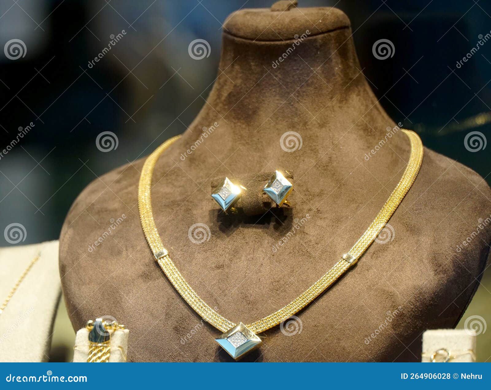 Jewelry Luxury Retail Store Window Display Showcase Stock Photo - Image ...