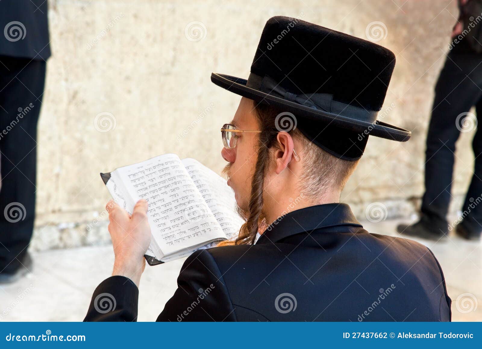 Jewish Praying at the Western Wall Editorial Photography - Image of ...