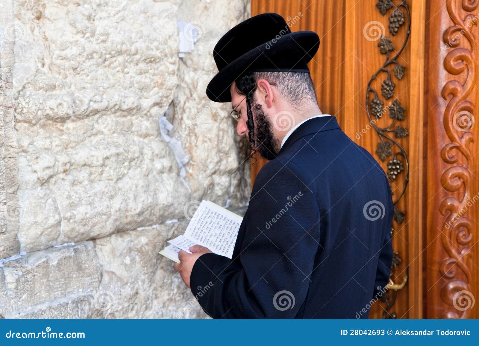 Jewish Praying at the Western Wall Editorial Stock Photo - Image of ...