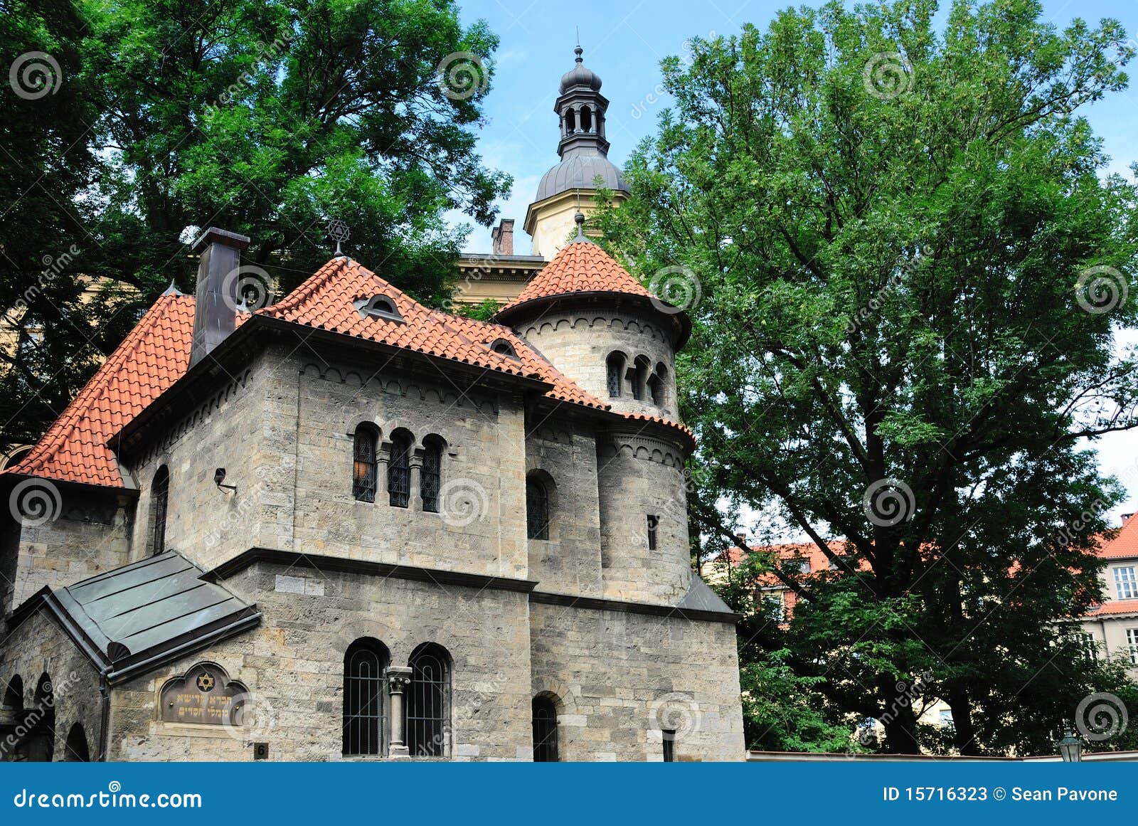 Jewish Quarter Prague stock image. Image of europe, ceremonial - 15716323