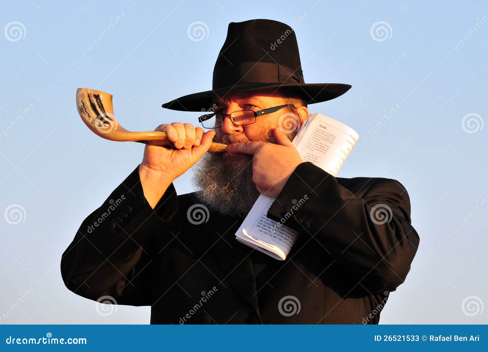 The Jewish Ritual - Tashlich Editorial Stock Photo - Image of ashdod ...