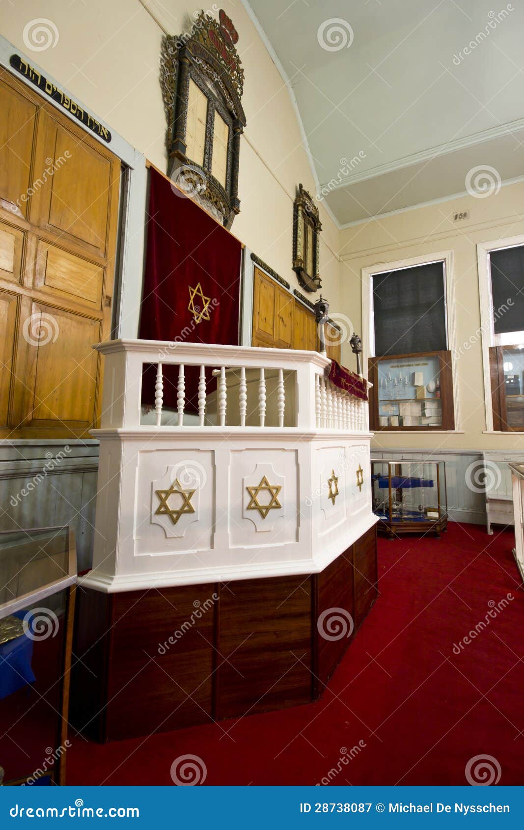 Jewish synagogue pulpit stock image. Image of pillars - 28738087