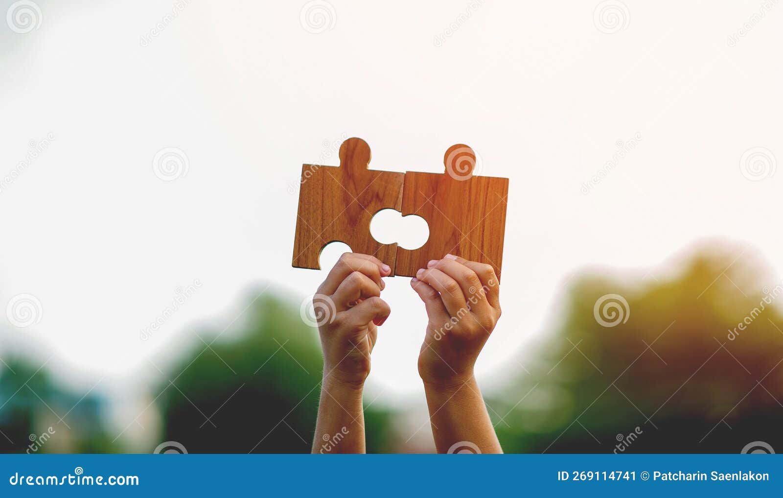 Jigsaw and Hands Combine the Power of Unity, Teamwork, Teamwork Stock ...