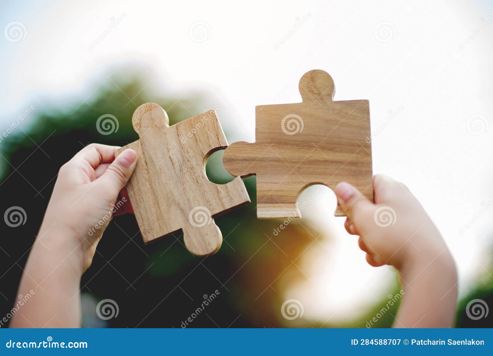 Puzzle in Hand, Teamwork Together Communication Puzzle Piece Teamwork ...