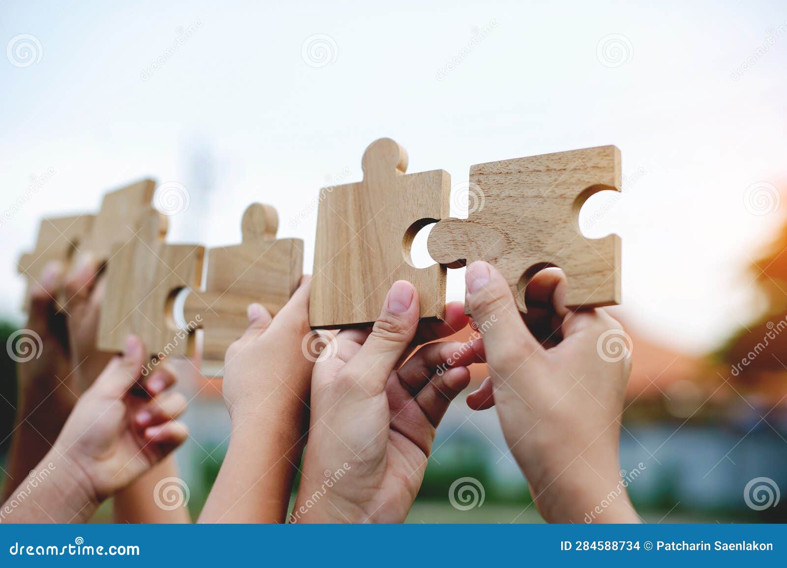 Puzzle in Hand, Teamwork Together Communication Puzzle Piece Teamwork ...