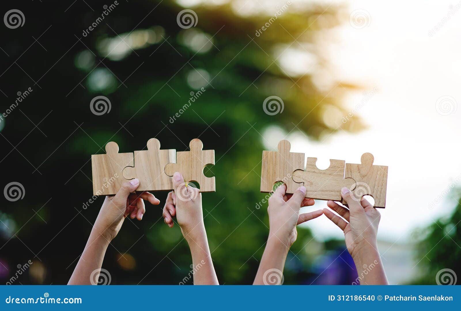 Puzzle Pieces of Cooperation and Teamwork Aim for Great Success in Work ...