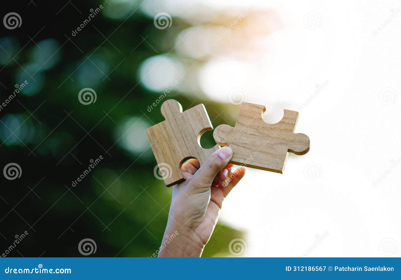 Puzzle Pieces of Cooperation and Teamwork Aim for Great Success in Work ...