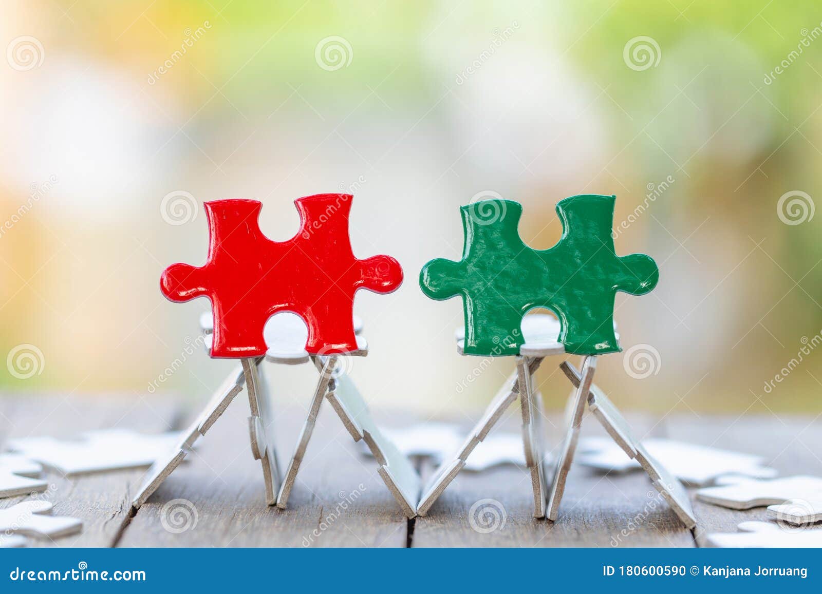 Jigsaw Puzzle and Represent Team Support and Help Concept. Business ...