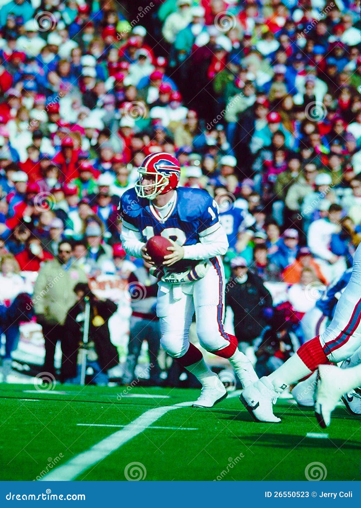 Jim Kelly Buffalo Bills QB editorial stock photo. Image of turf - 26550523