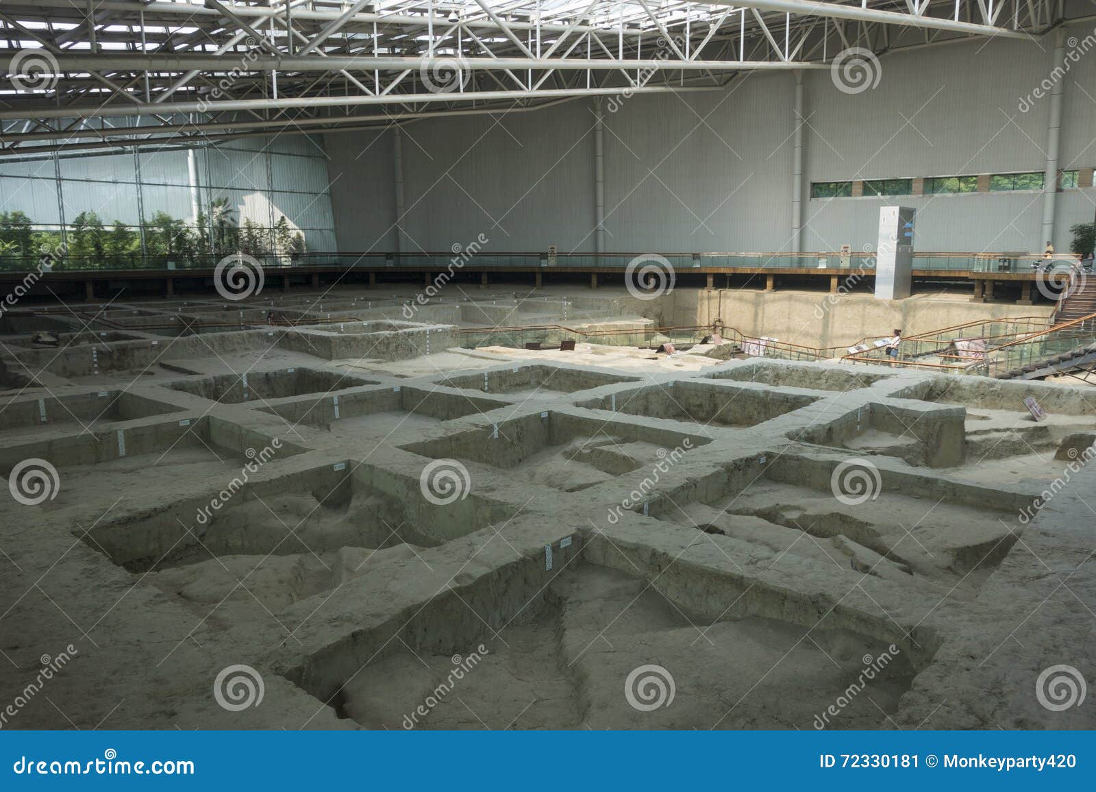 Jinsha site museum editorial photo. Image of exequial - 72330181