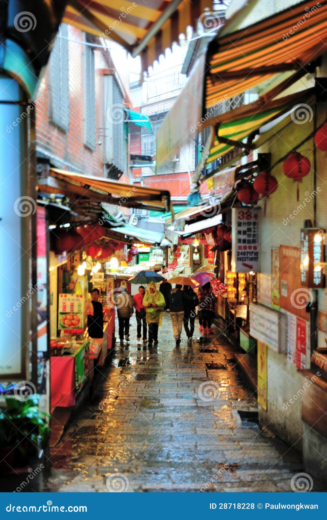 Jiufen Old Street editorial stock photo. Image of oriental - 28718228