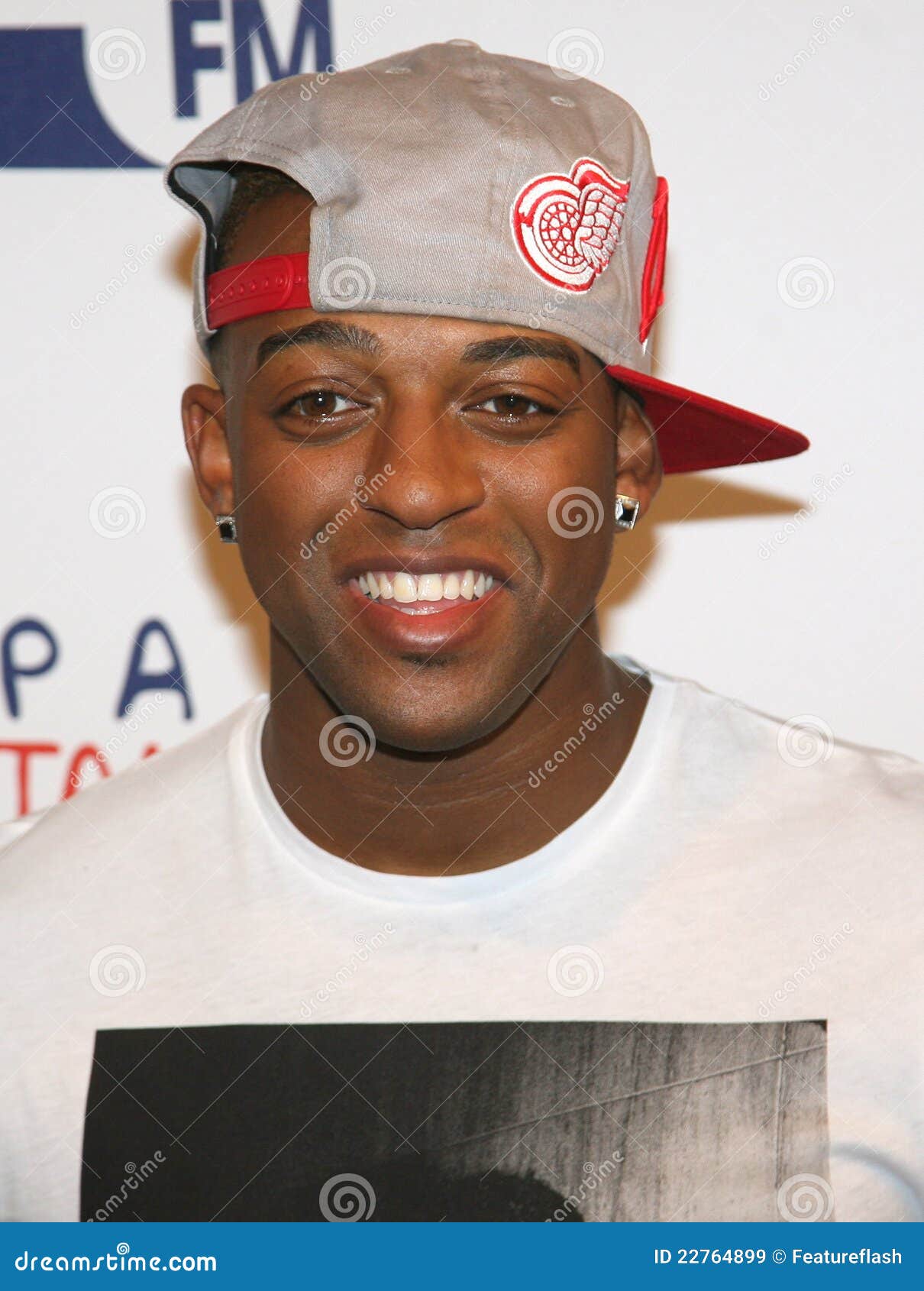 JLS, Oritse Williams editorial stock image. Image of oritse - 22764899