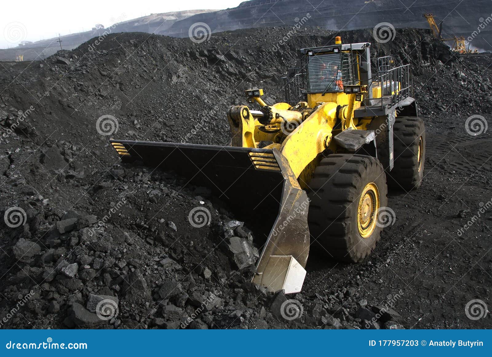 The Job of a Loader in the Coal Mine. Editorial Stock Photo - Image of ...