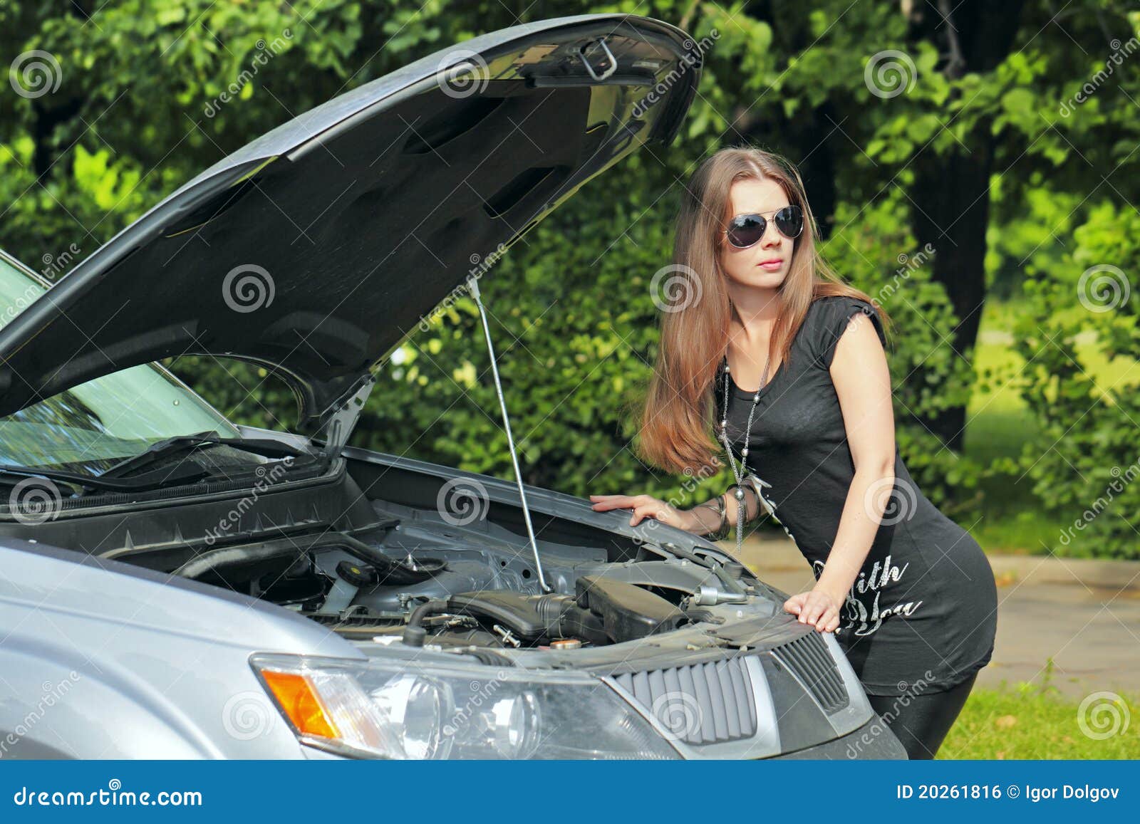 Jobbing stock photo. Image of cowling, girl, bonnet, maintenance - 20261816