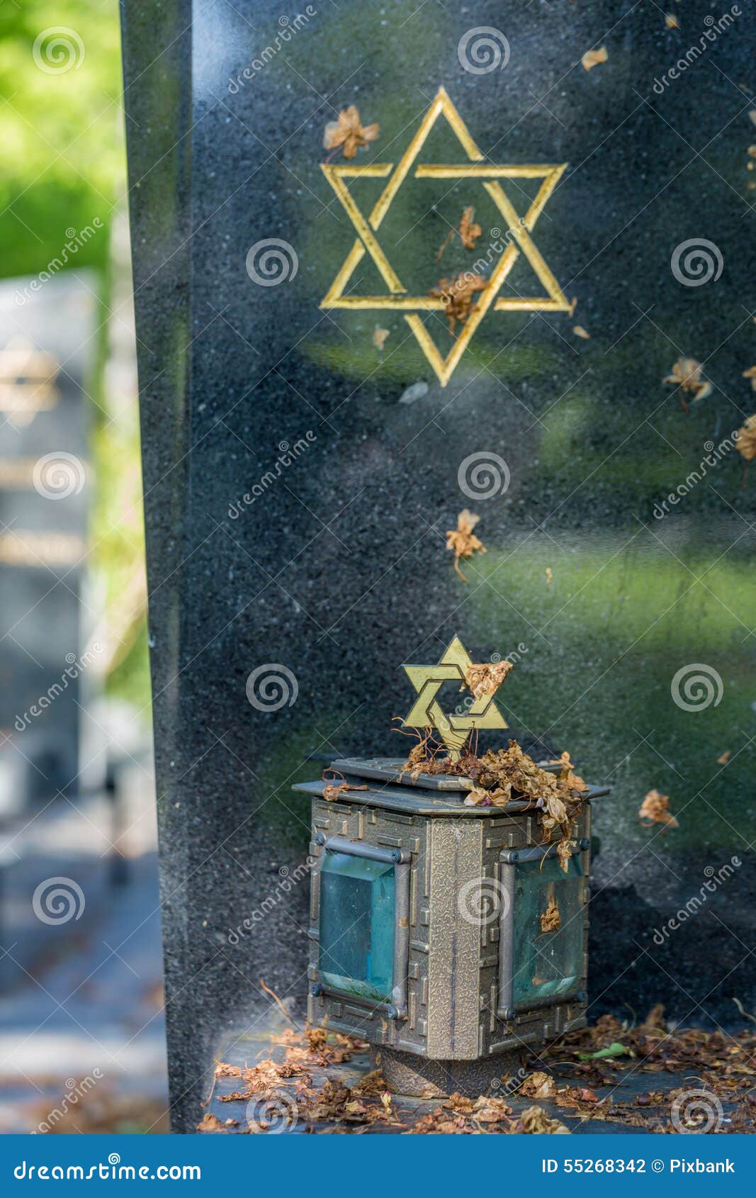 Jodenster op de grafsteen stock foto. Image of verdwijning - 55268342