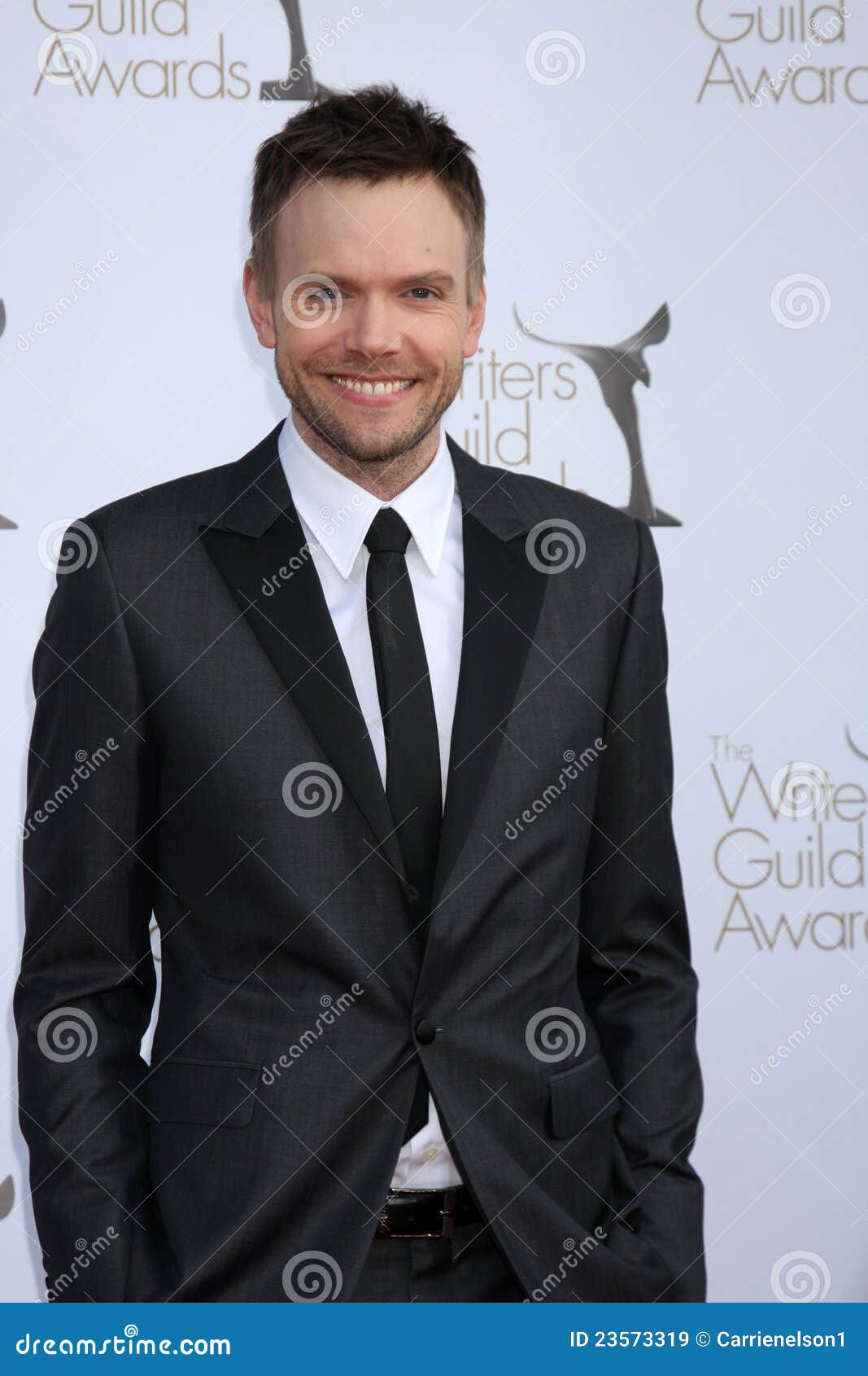 Joel McHale editorial stock image. Image of hollywood - 23573319