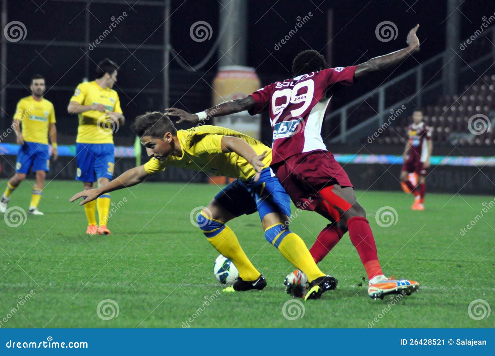 Jogador De Futebol Que Pinga Foto Editorial - Imagem de relaxamento ...