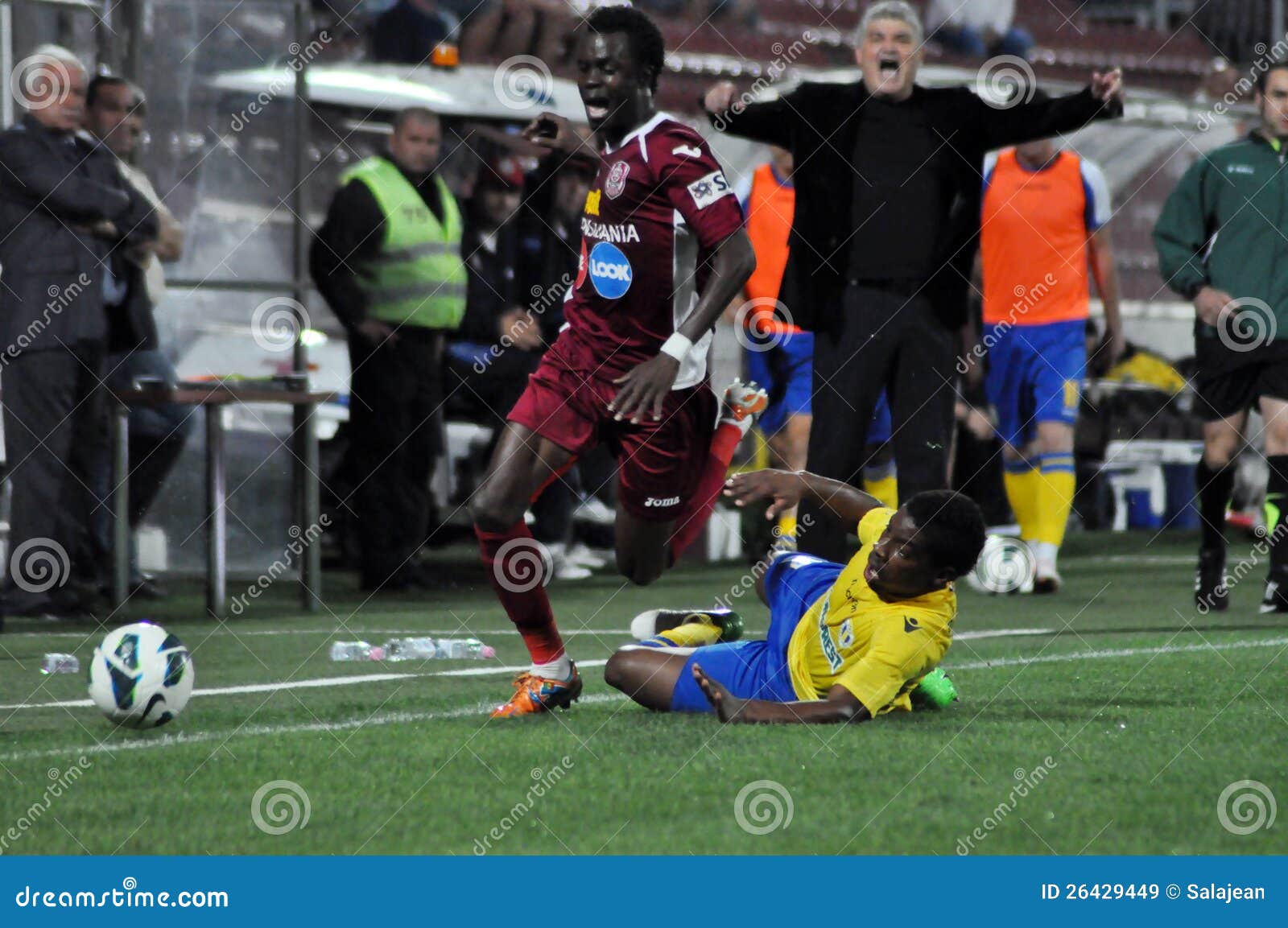 Jogador De Futebol Que Pinga Imagem de Stock Editorial - Imagem de ...