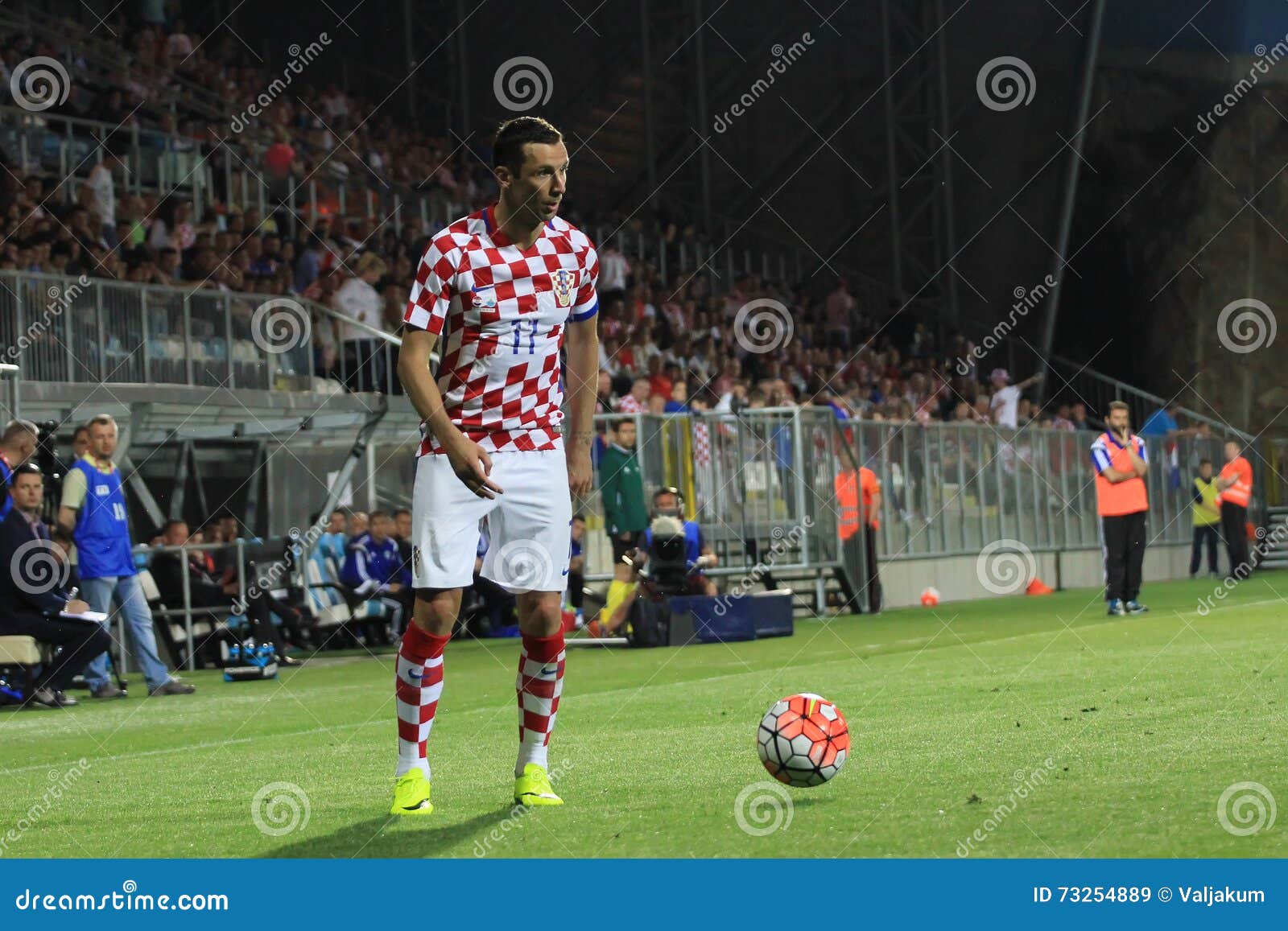 Jogador De Futebol Que Pinga Imagem de Stock Editorial - Imagem de ...