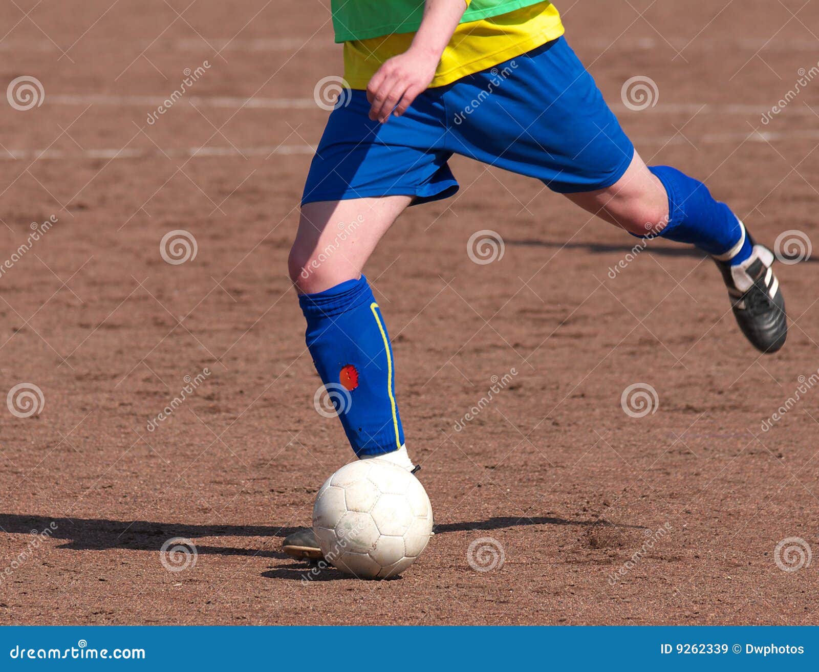 Jogador De Futebol Que Pinga Imagem de Stock - Imagem de retroceder ...