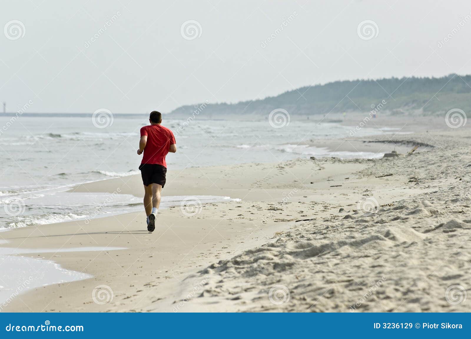 Jogging at seashore stock image. Image of ocean, coast - 3236129