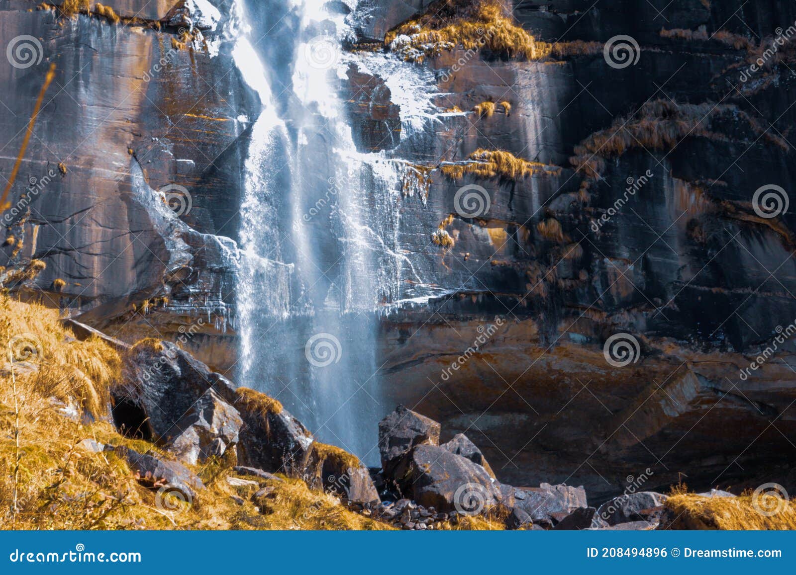 Jogini waterfall at Manali stock photo. Image of rapid - 208494896