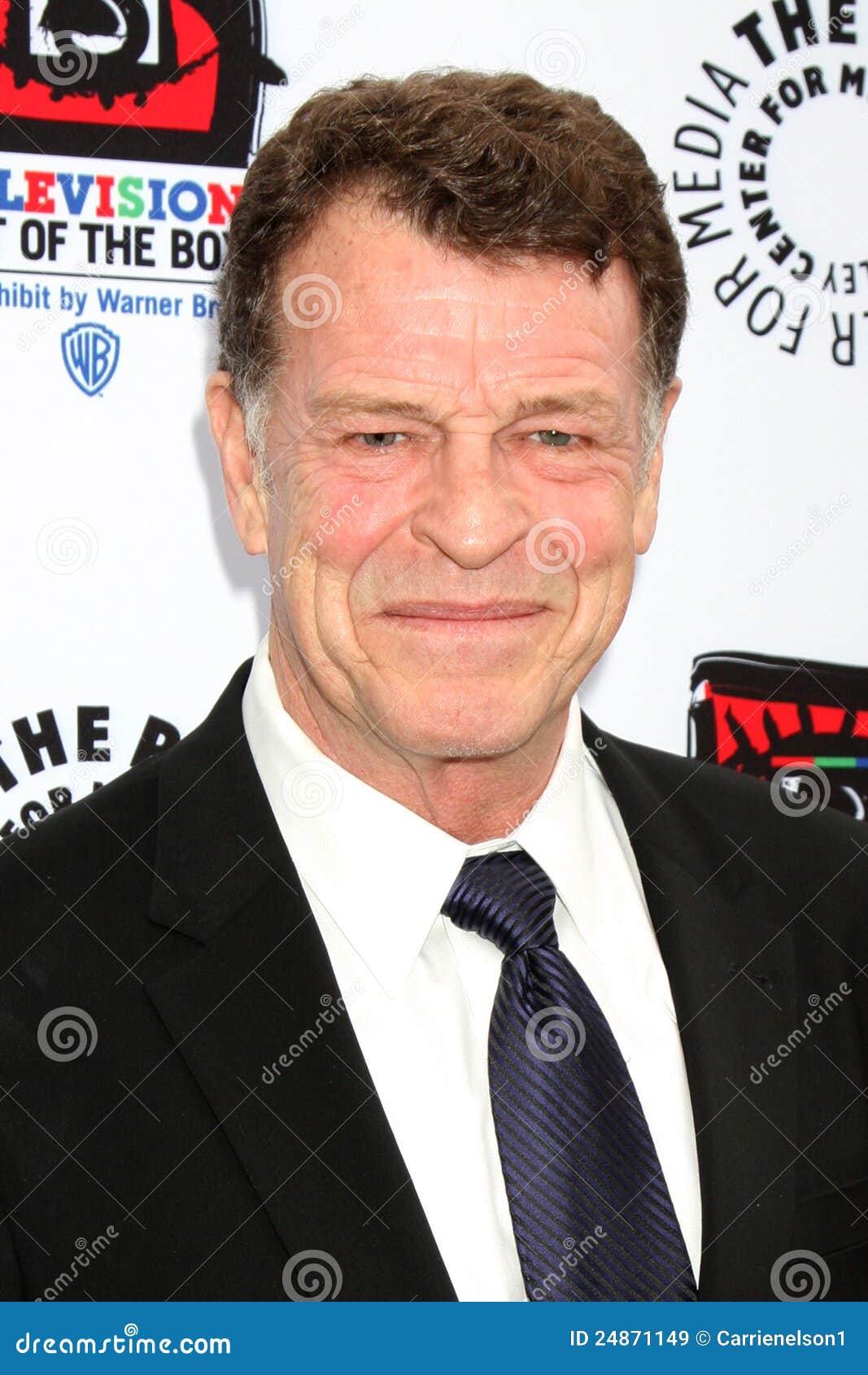 John-Adliger redaktionelles stockbild. Bild von mitte - 24871149