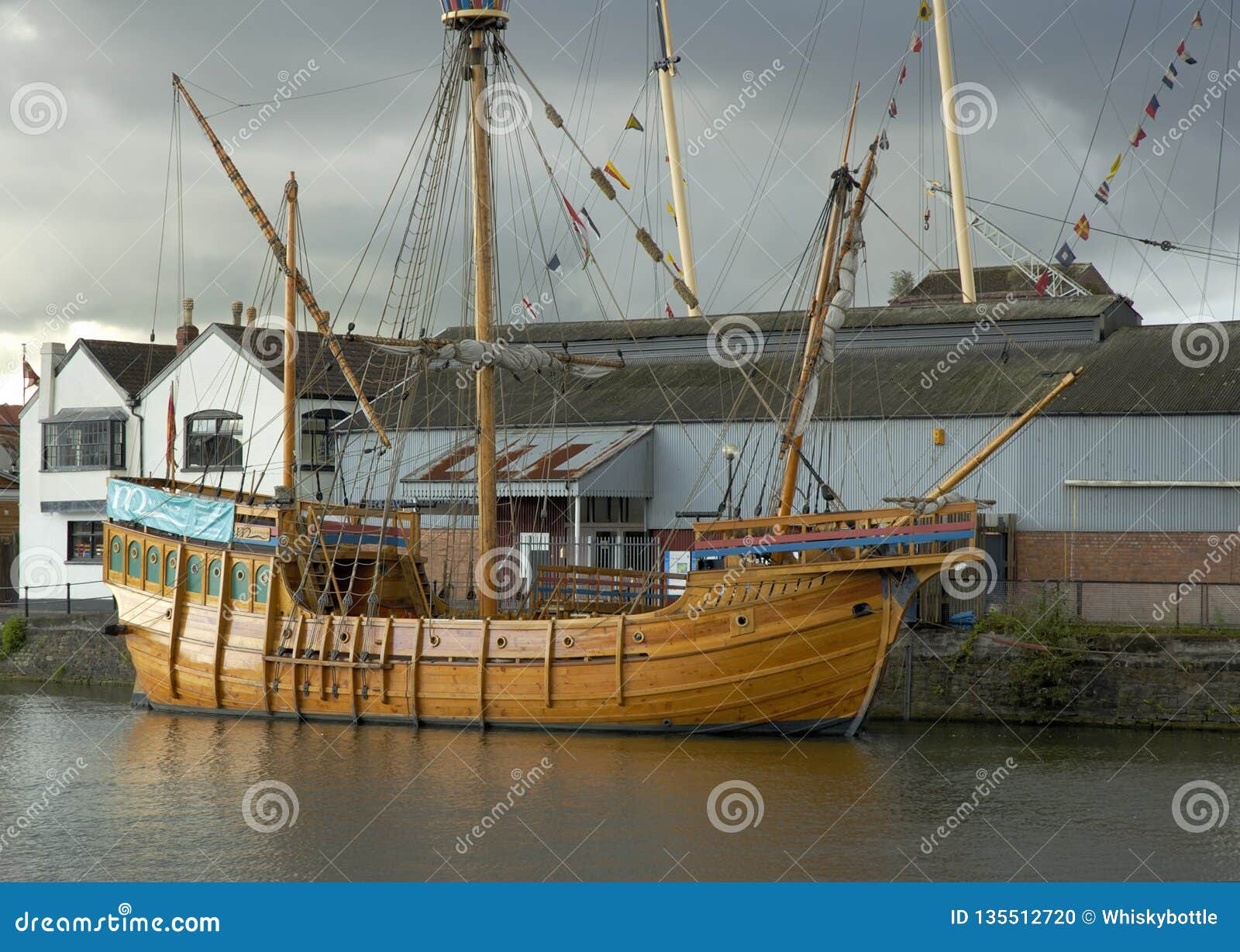 The Matthew Wooden Ship Is A Replica Of A Caravel Sailed By John Cabot ...