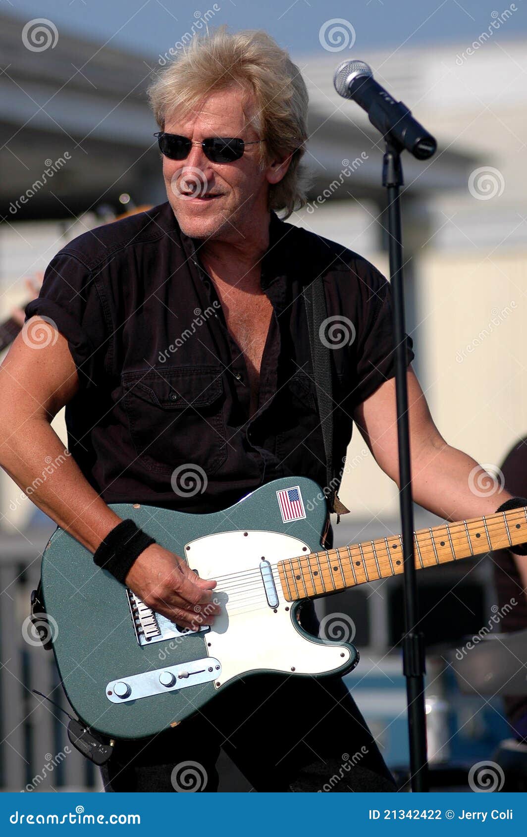 John Cafferty (musician) editorial photography. Image of singer - 21342422