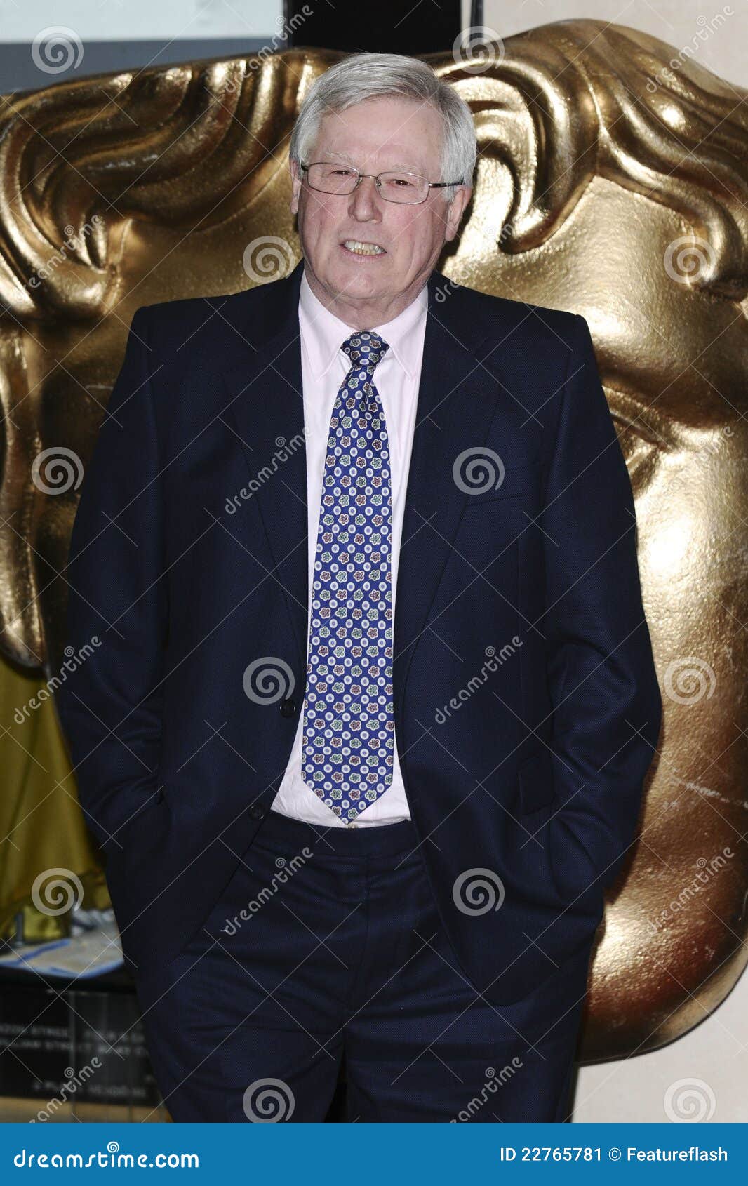 John Craven editorial photo. Image of hilton, arriving - 22765781