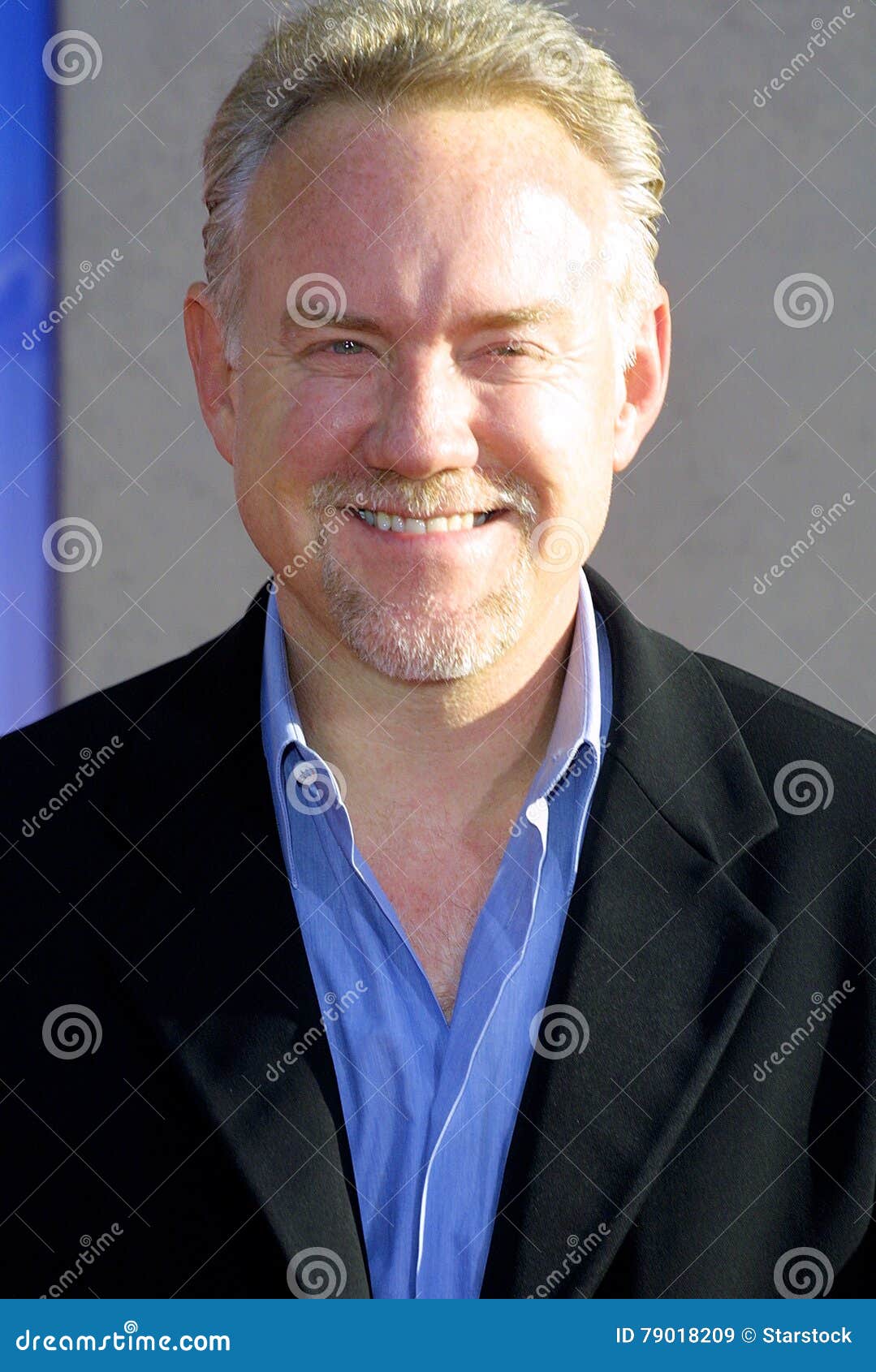 John Debney imagen de archivo editorial. Imagen de capitana - 79018209