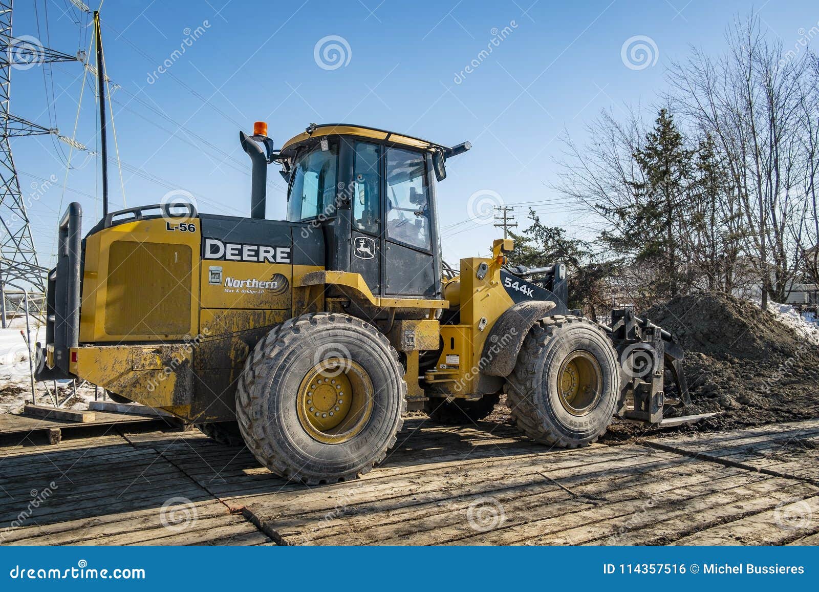 John Deere Loader Side View Editorial Photo - Image of icon, backhoe ...