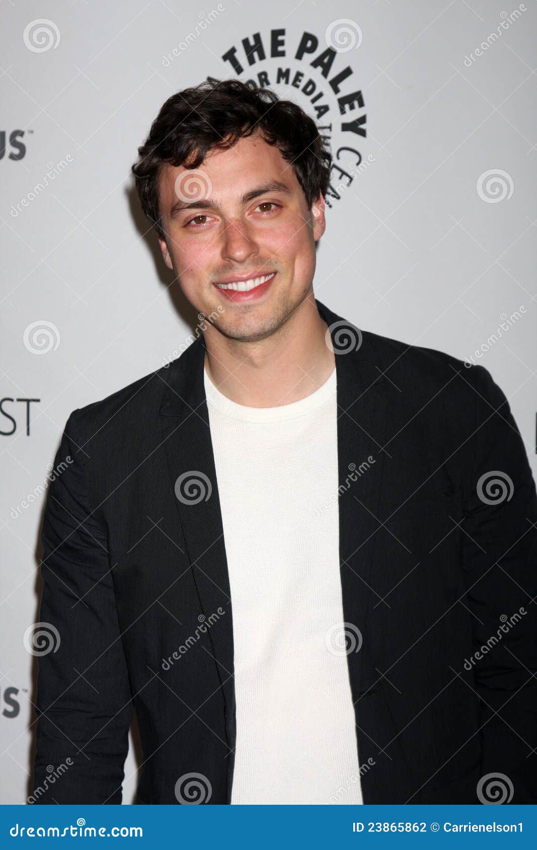 John Francis Daley editorial photography. Image of john - 23865862