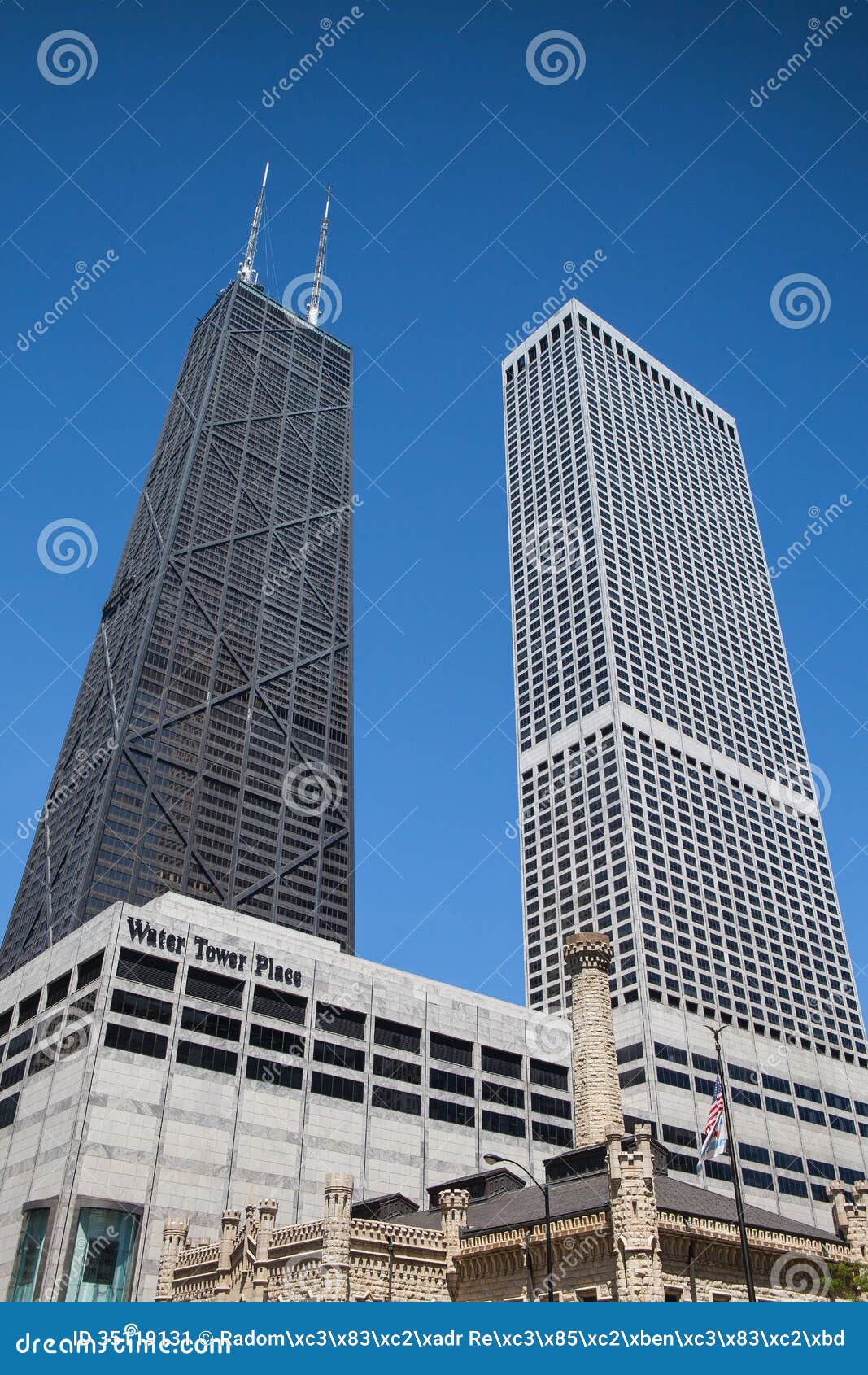 John Hancock Center photo éditorial. Image du contemporain - 35119131