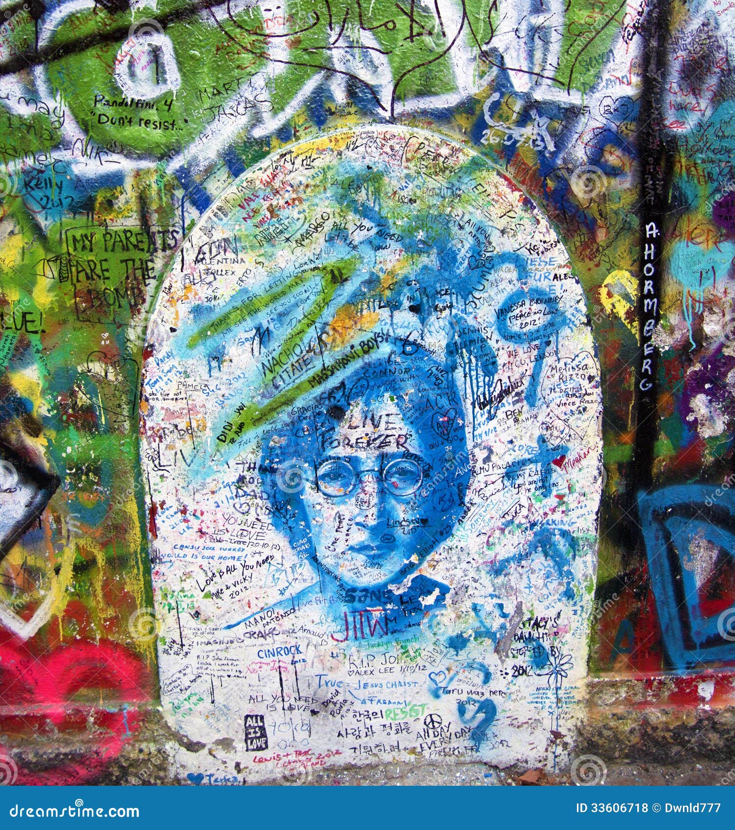 John Lennon Graffiti Portrait Editorial Stock Photo - Image of prague ...