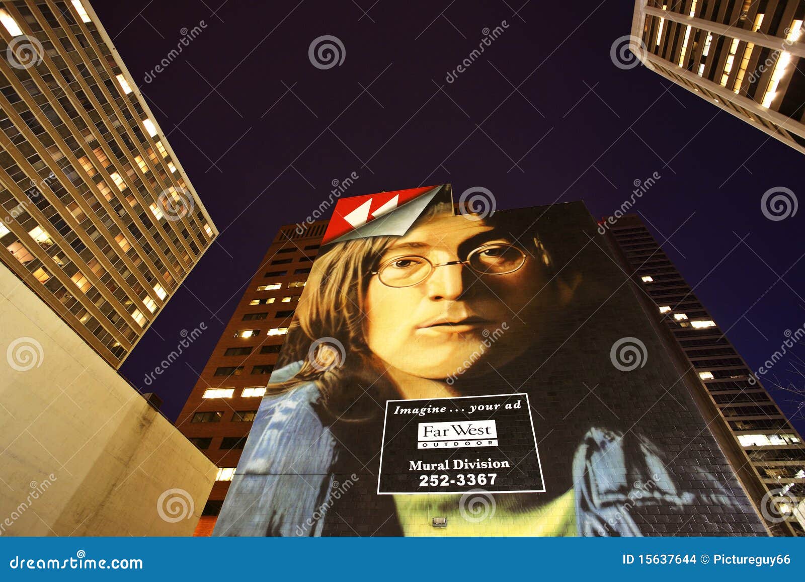 John Lennon mural editorial stock image. Image of night - 15637644