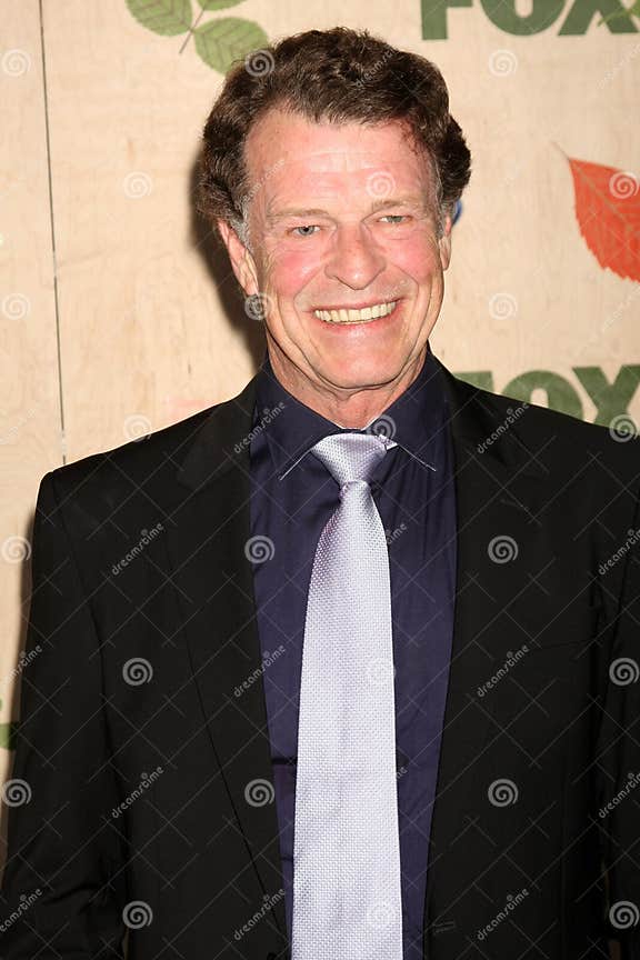 John Noble editorial photography. Image of fall, noble - 22925887