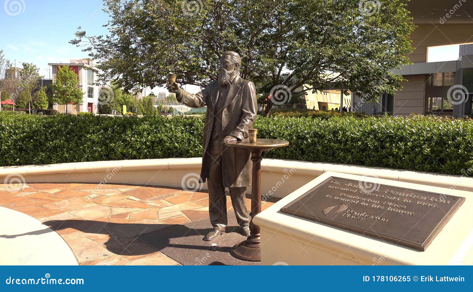 John S Pemberton Statue - Founder of Coca Cola at Coca-Cola World ... John S Pemberton Statue - Founder of Coca Cola at Coca-Cola World ...