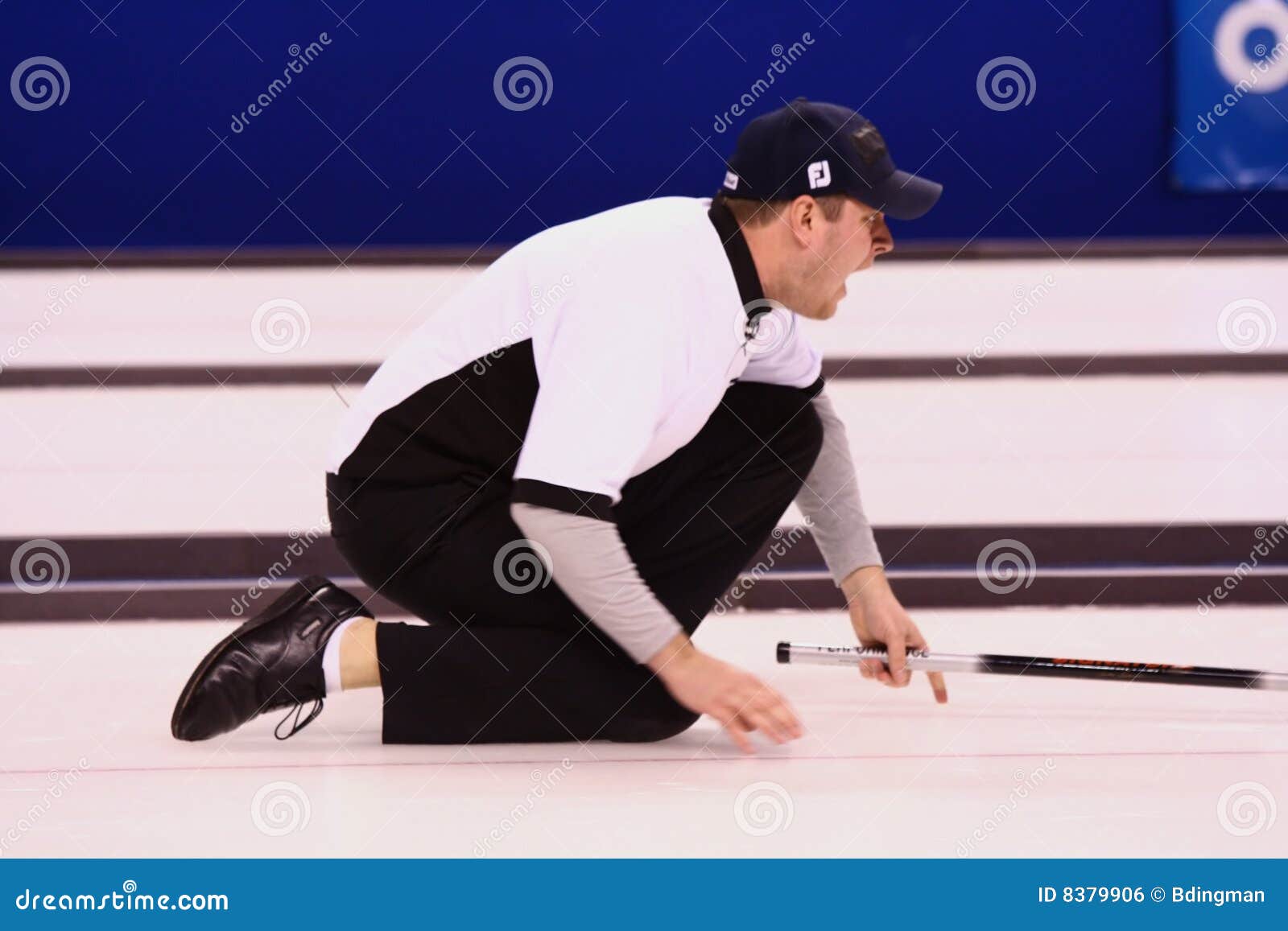 John Shuster on Curling Rink Editorial Photo - Image of profile, view ...