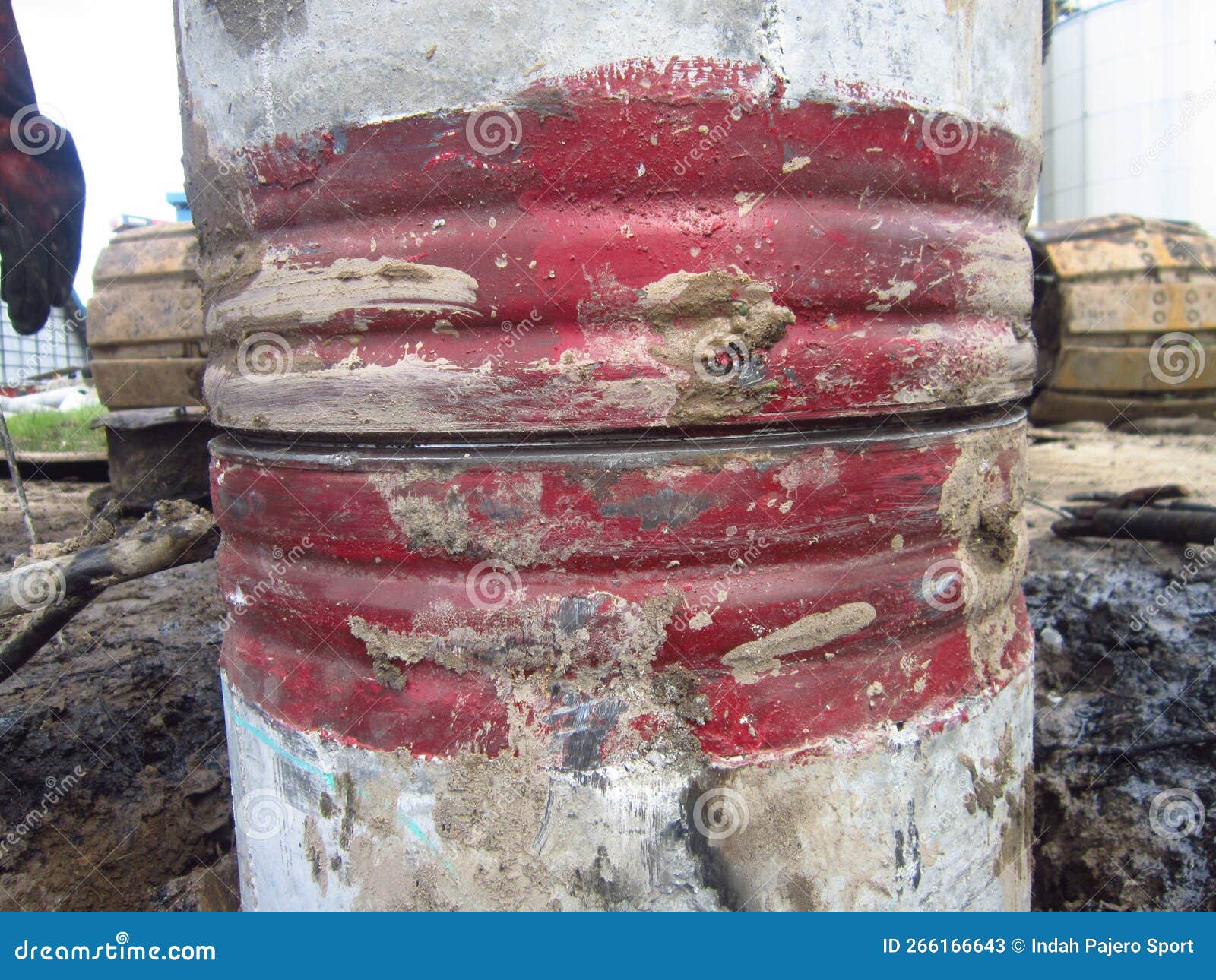 Joint of Spun Pile stock image. Image of whelder, glassess - 266166643