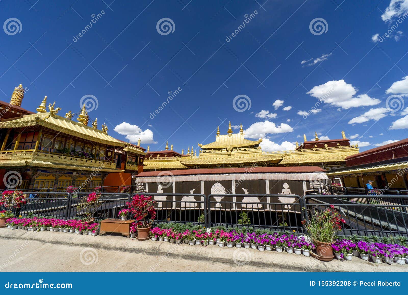 Jokhang Temple Lhasa Tibet China Stock Photo - Image of jokhang ...